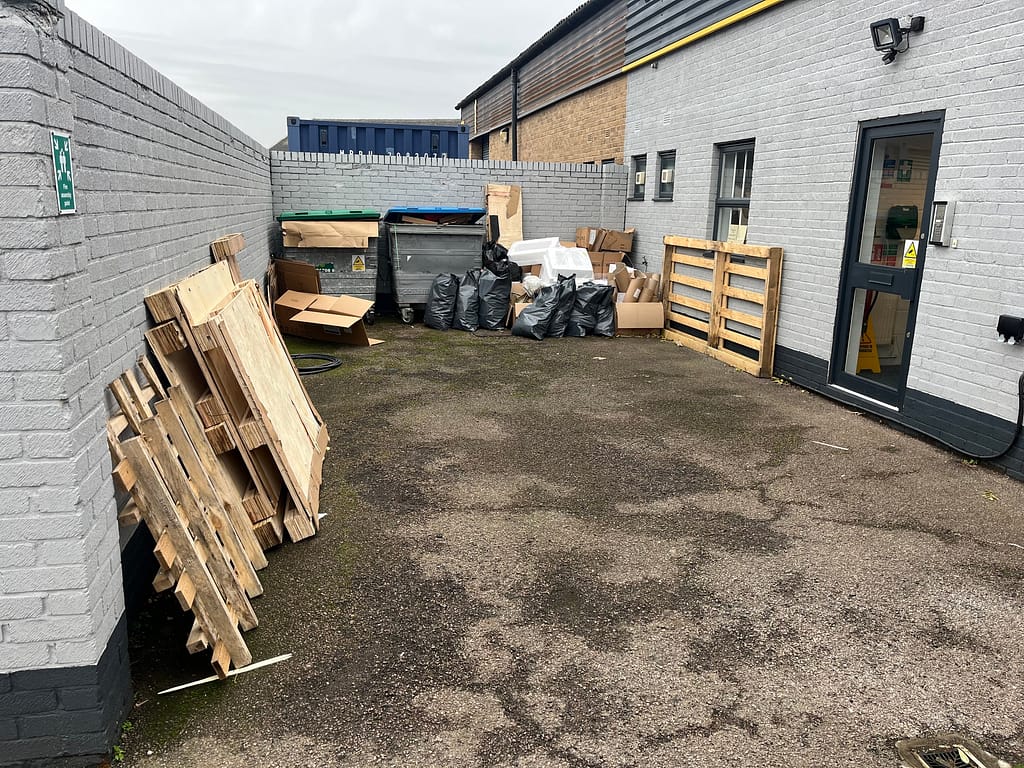 How can commercial waste collection help save money and gain customers ...